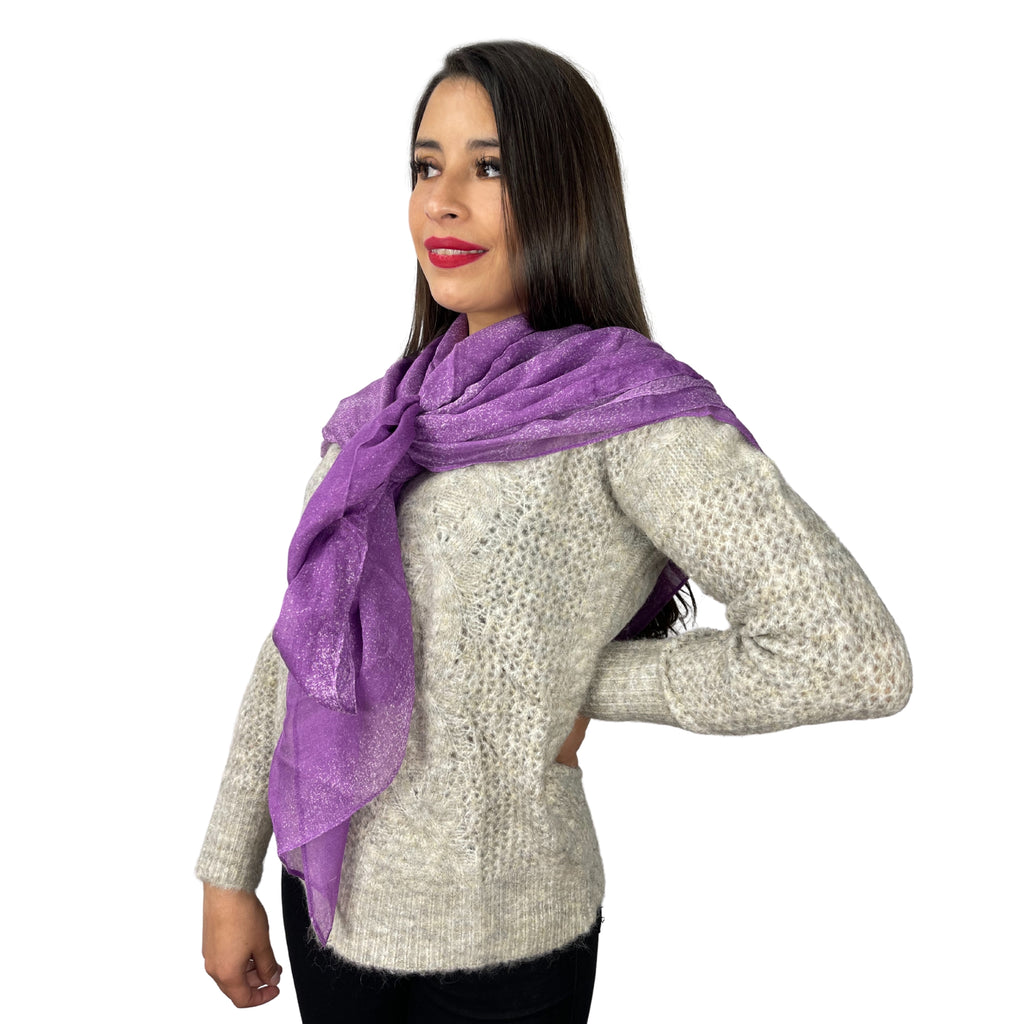 Bufanda Guess Morada Con Pintas Blancas Ql01